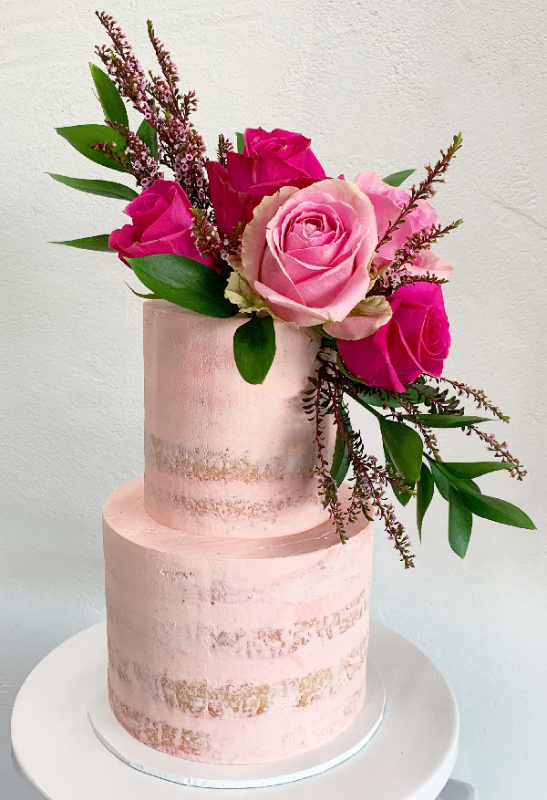 Lyons Den Cakes - Birthdays & Celebrations