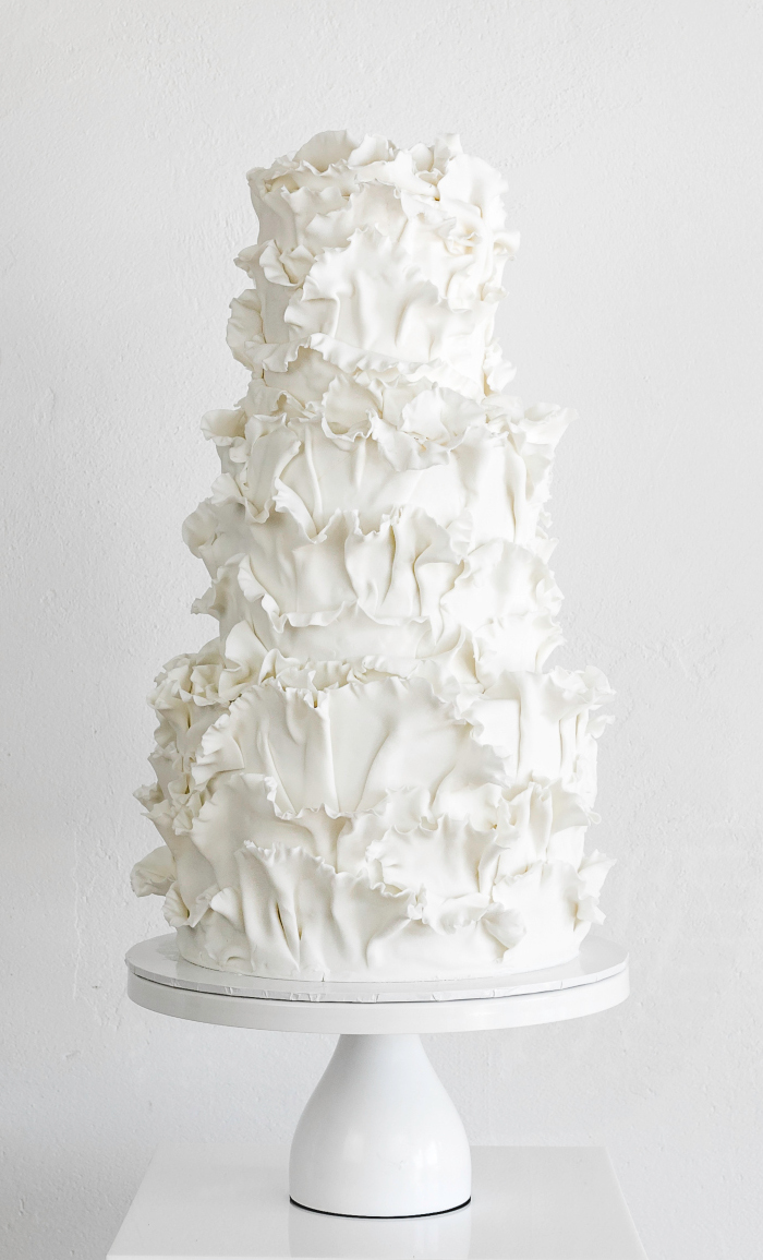 Lyons Den Cakes - Weddings & Engagements