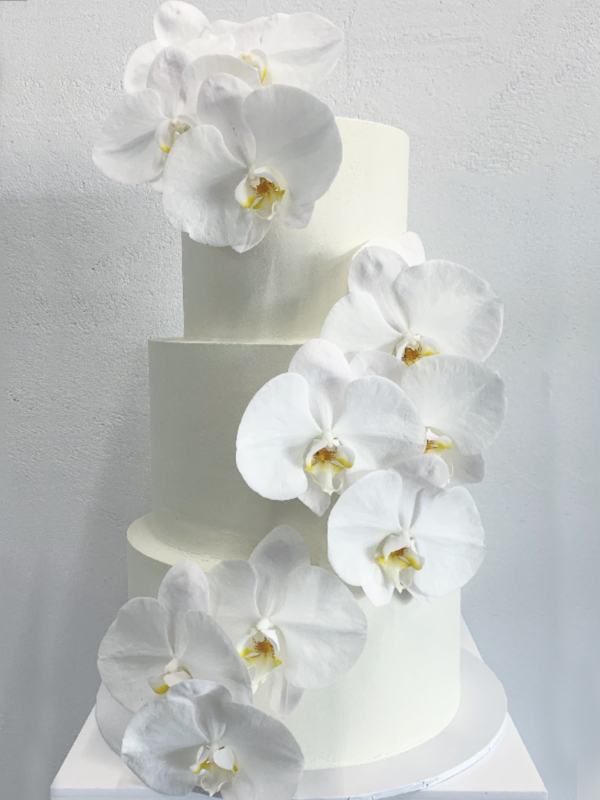 Lyons Den Cakes - Weddings & Engagements